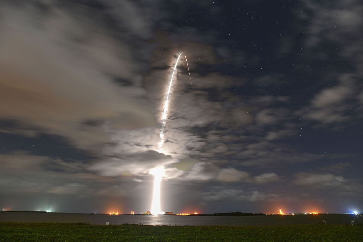 SpaceX Achieves Milestone with Record-Breaking 17th Starlink Launch SpaceX Achieves Milestone with Record-Breaking 17th Starlink Launch